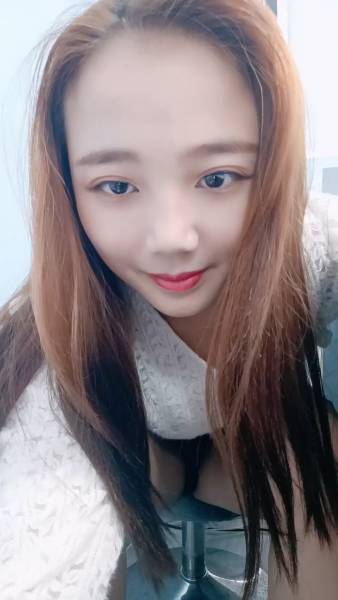 风骚的小老板娘露脸在店里把自己抠到受不了[1V 2.46G 百度云] - 涩涩福利社